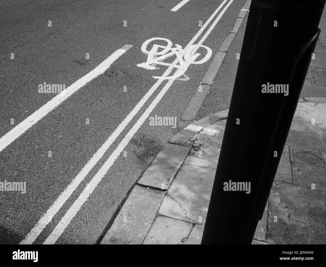 London bike lane Black and White Stock Photos & Images - Alamy