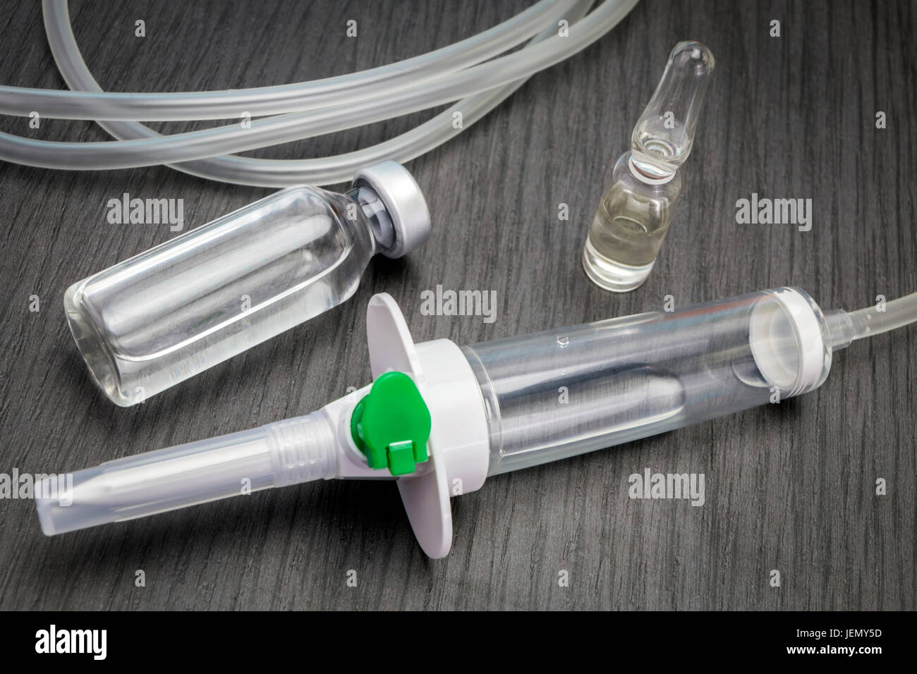 Serum for injection hi-res stock photography and images - Alamy