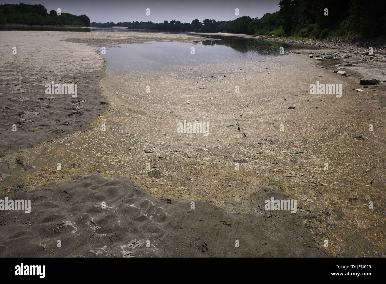 Po river italy drought hi-res stock photography and images - Alamy