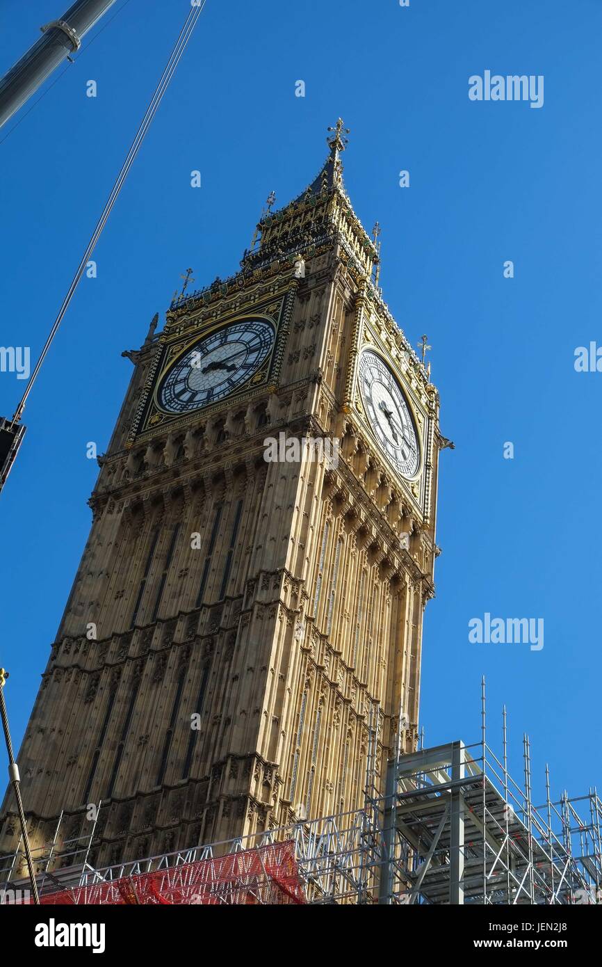 Elizabeth tower renovation interior hi-res stock photography and images ...