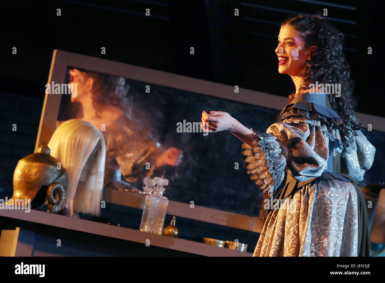 Margaret Hughes Actress High Resolution Stock Photography and Images ...