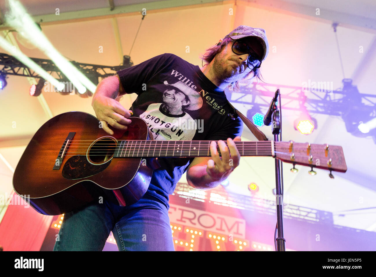 Chicago, Illinois, USA. 25th June, 2017. CODY CANNON of Whiskey Myers ...