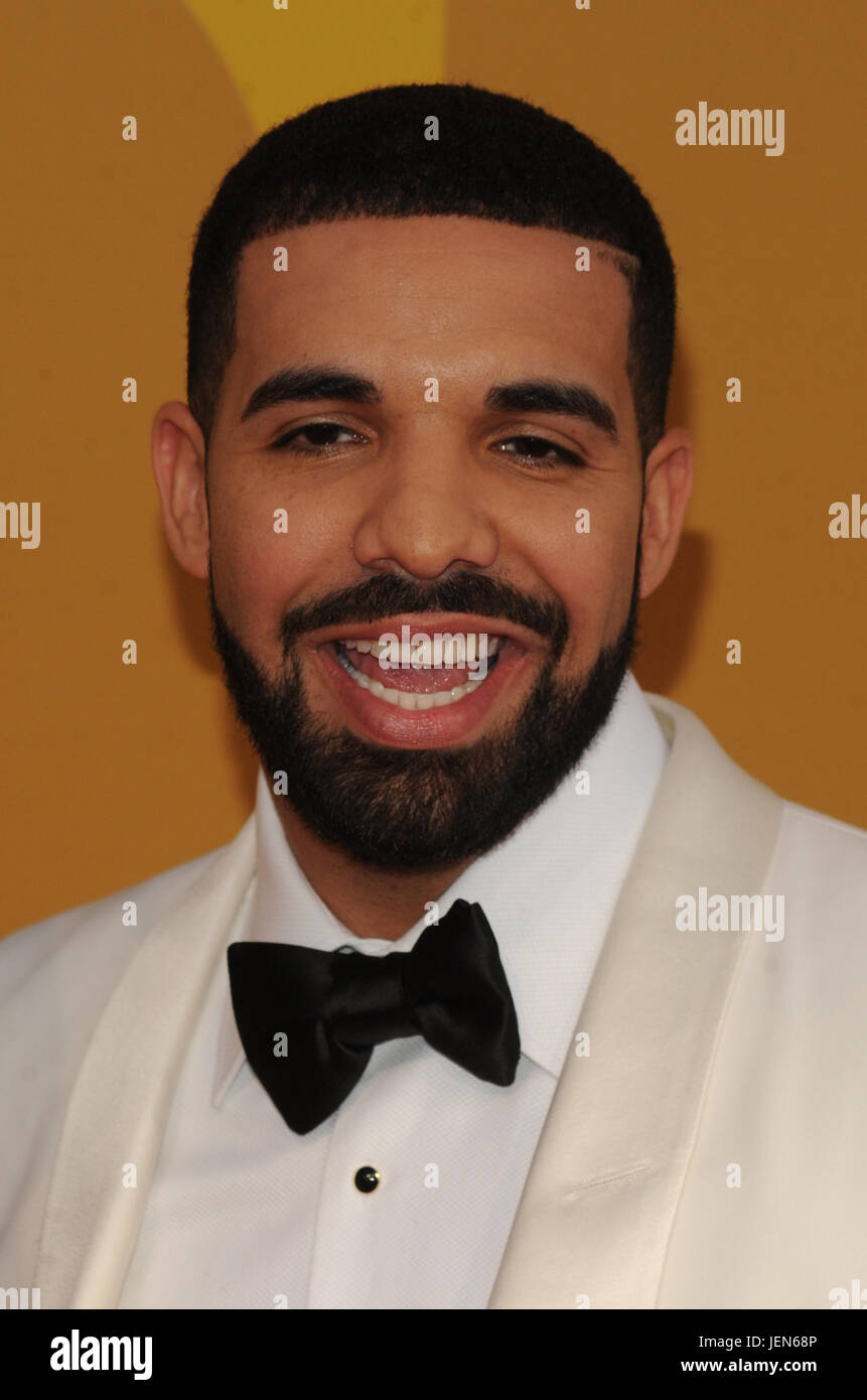 NEW YORK, NY - June 26: Drake attends the 2017 NBA Awards at Basketball ...