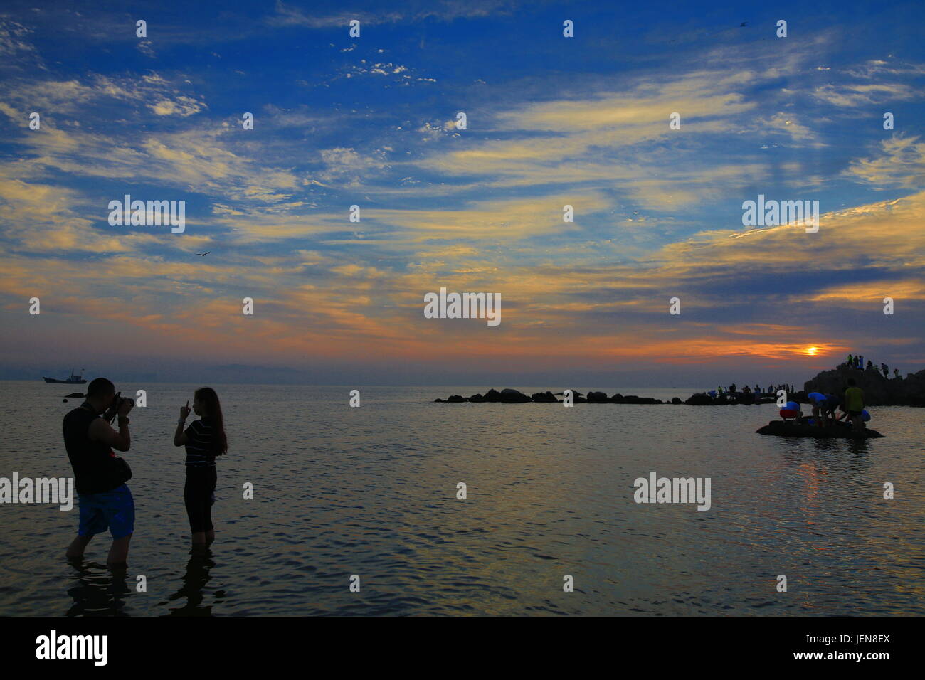 Beidaihe beach resort hi-res stock photography and images - Alamy