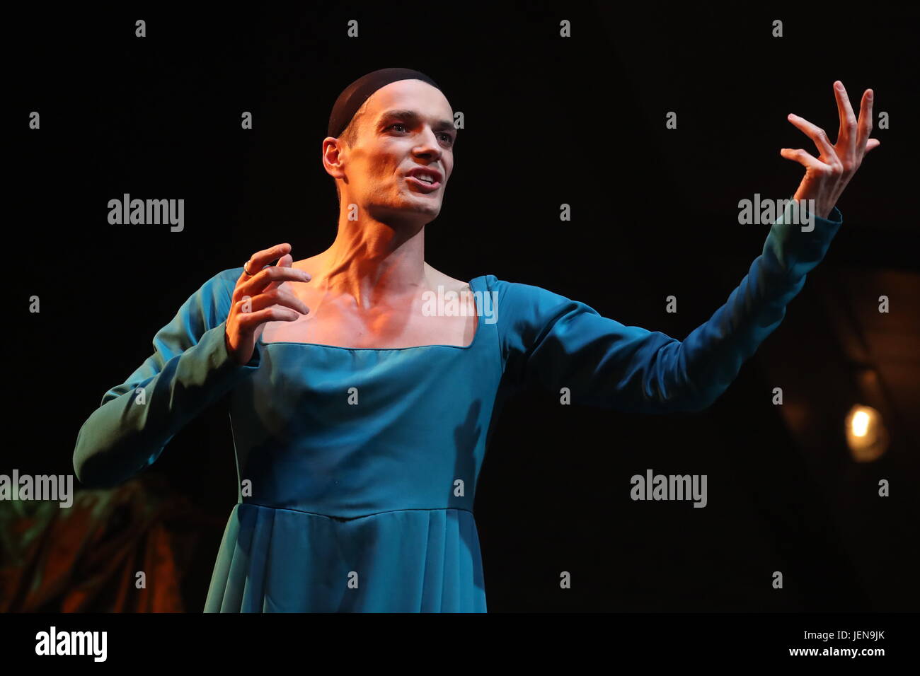 Stage Beauty High Resolution Stock Photography and Images - Alamy