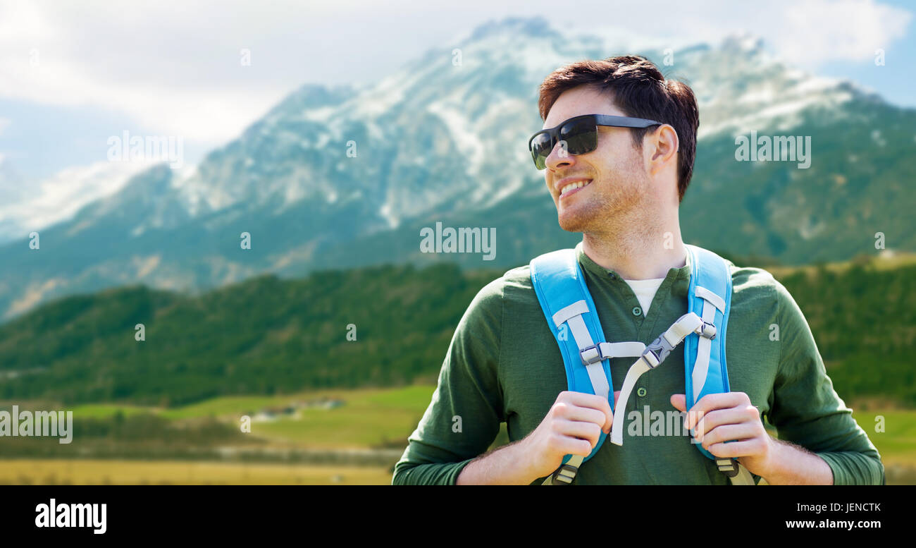 Backpacking guy hi-res stock photography and images - Alamy