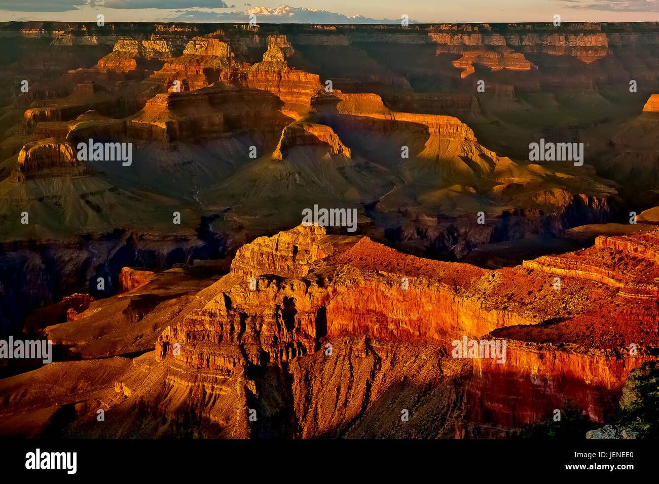 Grand canyon sunset hi-res stock photography and images - Alamy