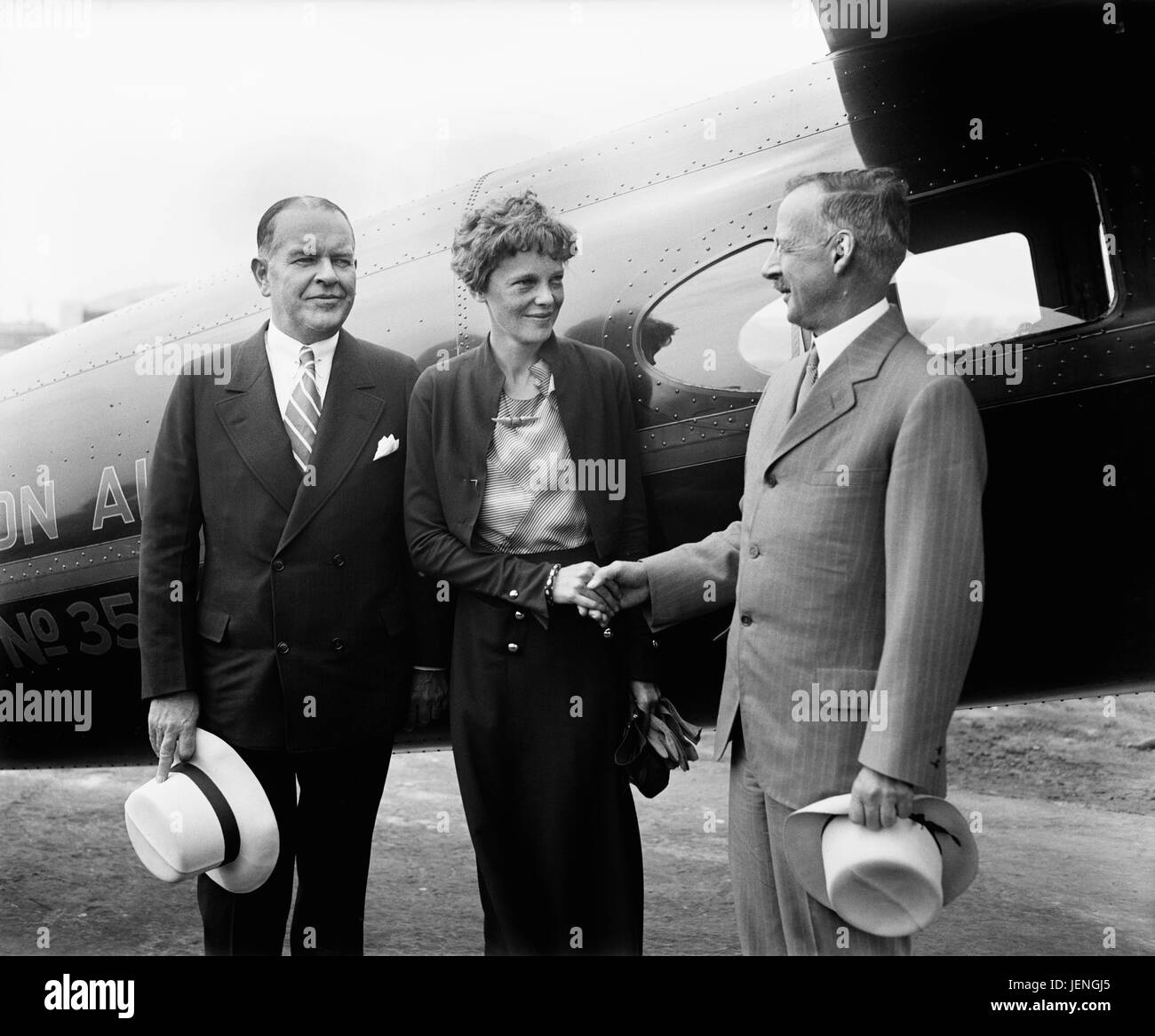 Vintage pilot portrait Black and White Stock Photos & Images - Alamy