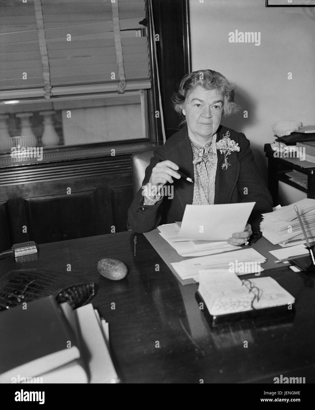 Circa 1930s woman sitting desk hi-res stock photography and images - Alamy