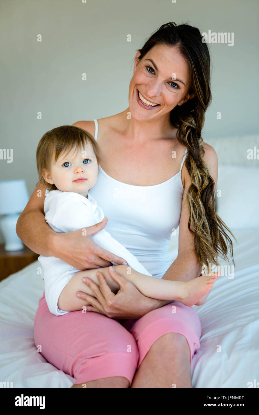 Cutee hi-res stock photography and images - Alamy