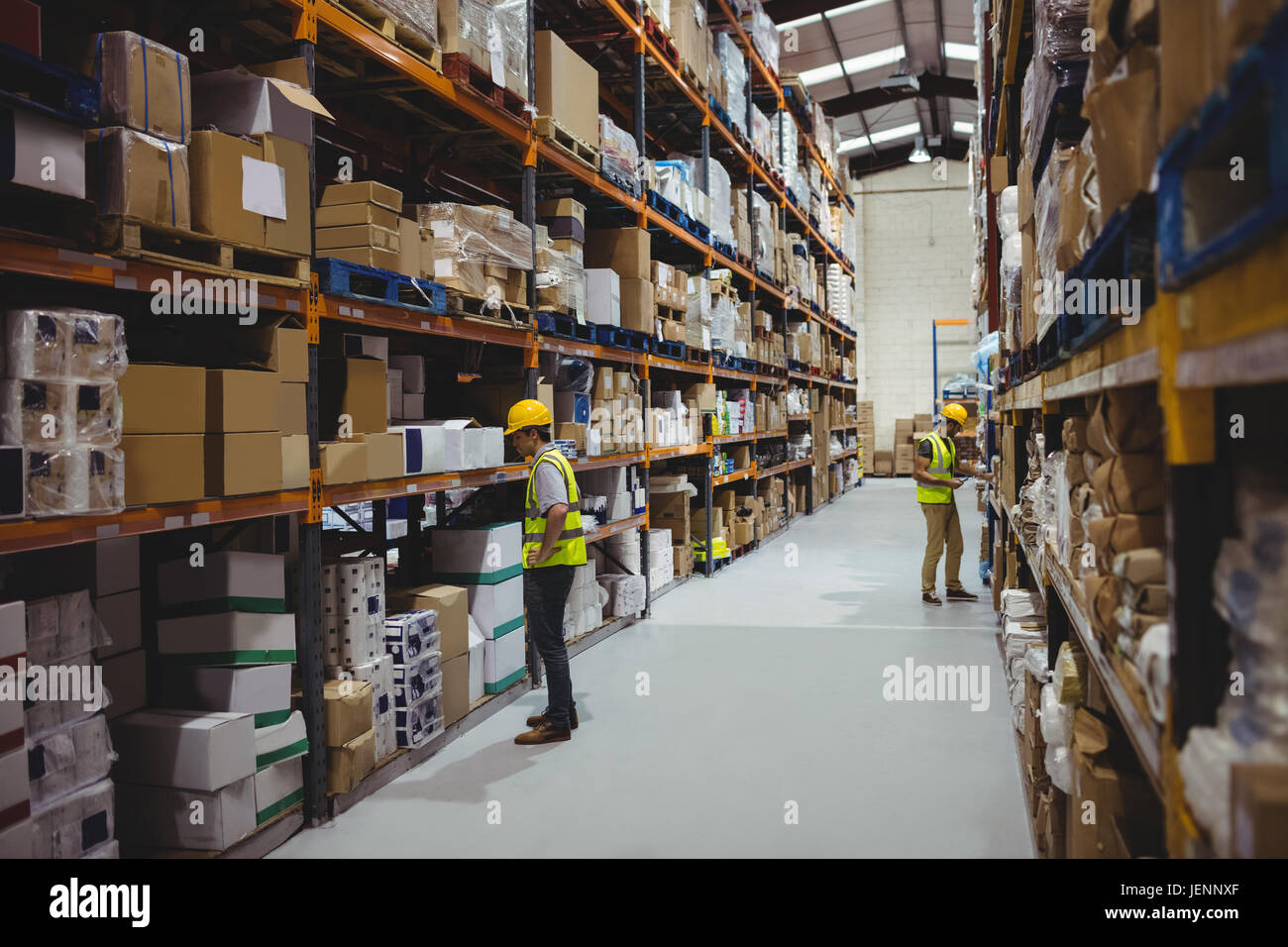 Warehouse workers wearing safety hi-res stock photography and images ...