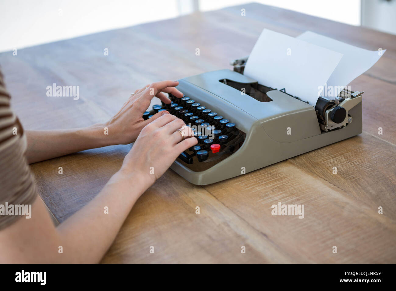 Hands on typewriter hi-res stock photography and images - Alamy