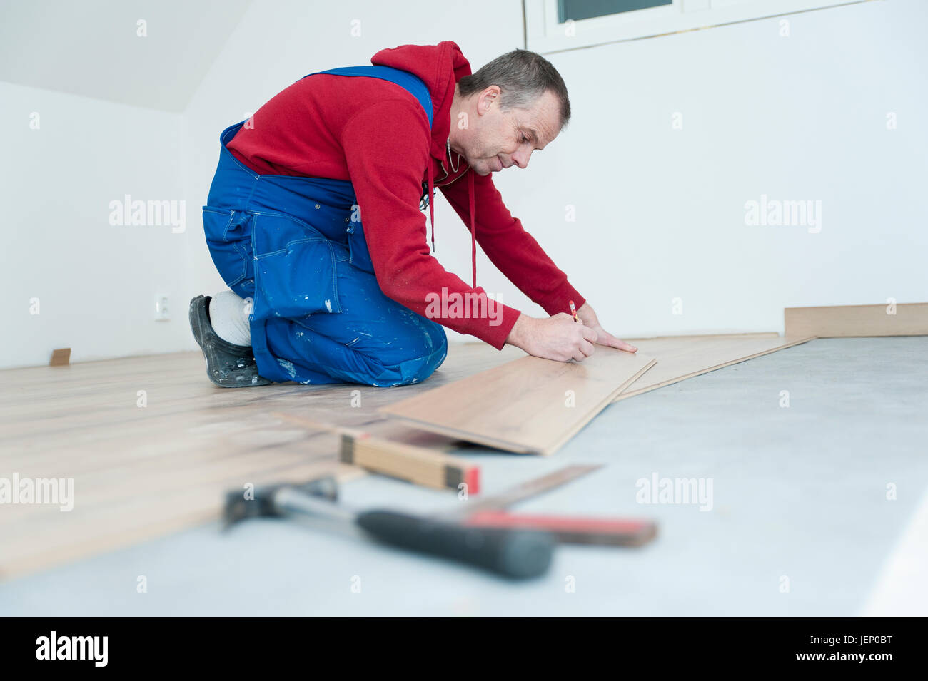 Construction worker lying down hi-res stock photography and images - Alamy