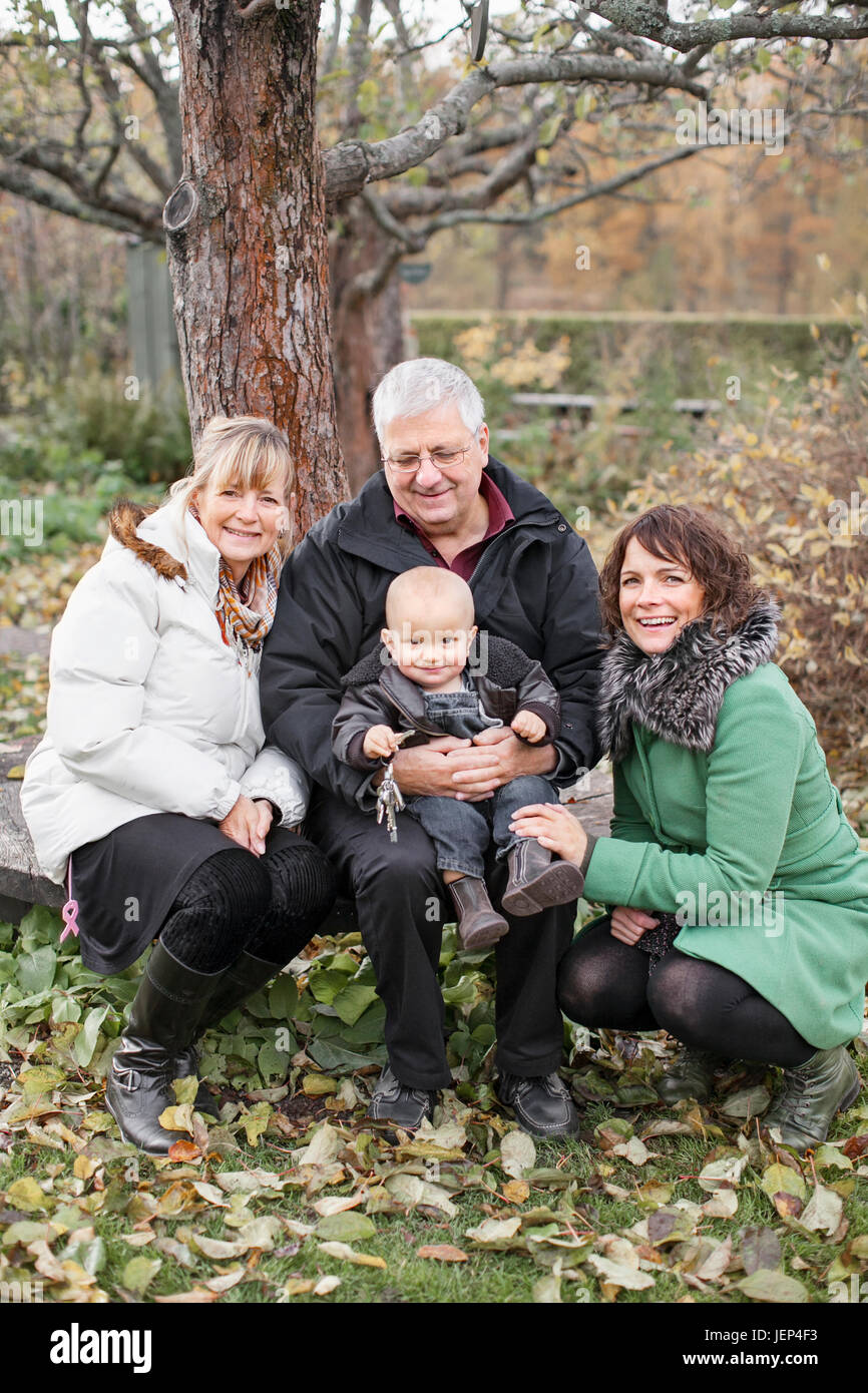 family of three generations Stock Photo - Alamy