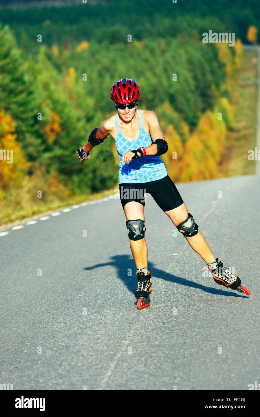 Rollerblading activities hi-res stock photography and images - Alamy