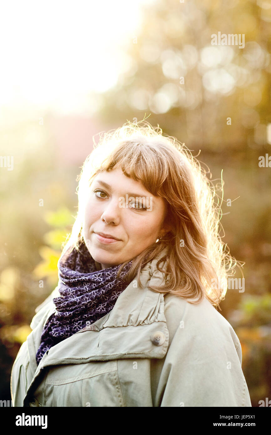 Portrait of mid adult woman Stock Photo - Alamy