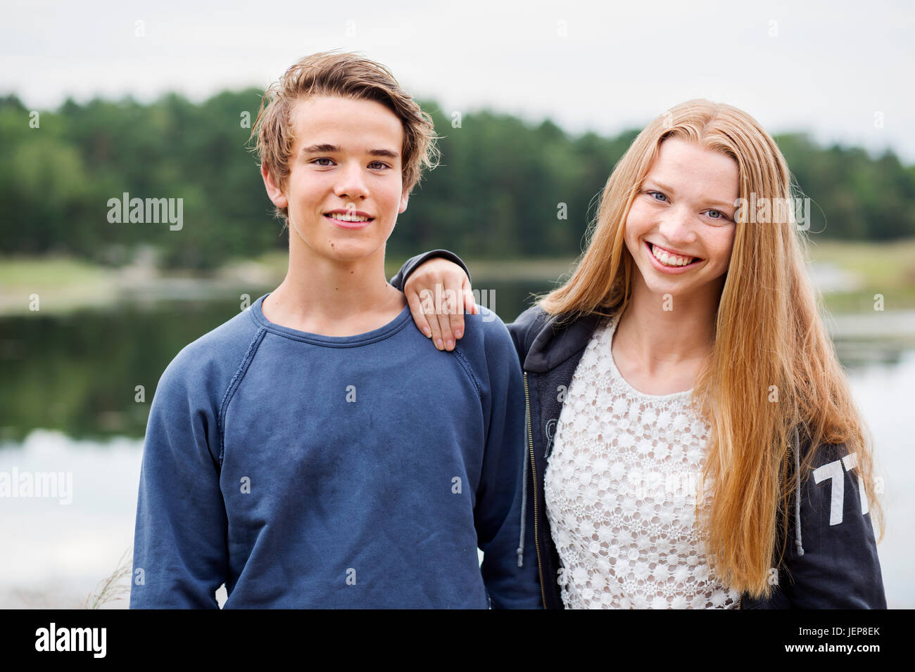 Two teenagers real life hi-res stock photography and images - Alamy