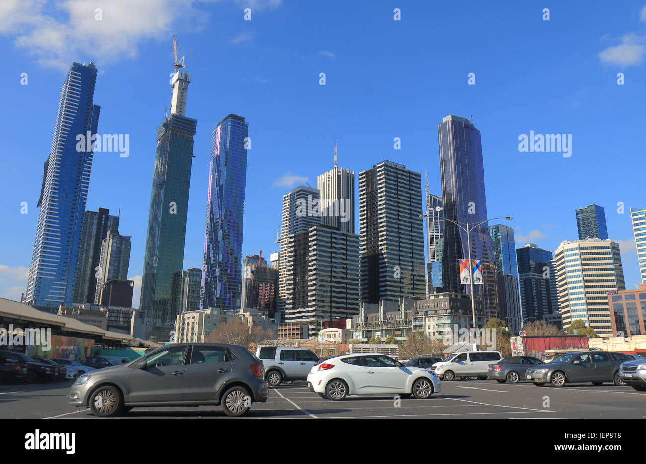 Melbourne skyline hi-res stock photography and images - Alamy