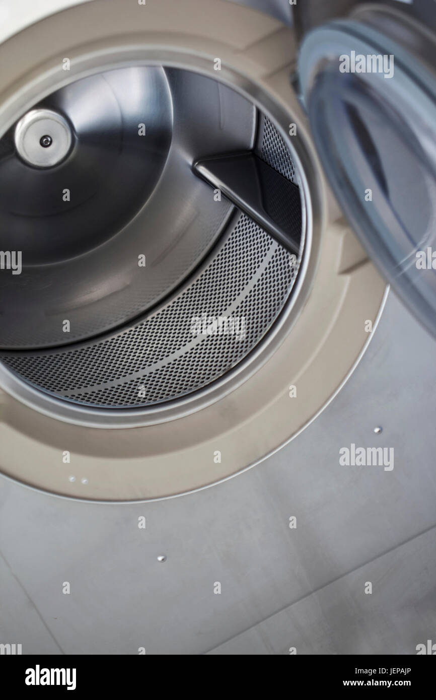 The interior of a washing machine Stock Photo - Alamy