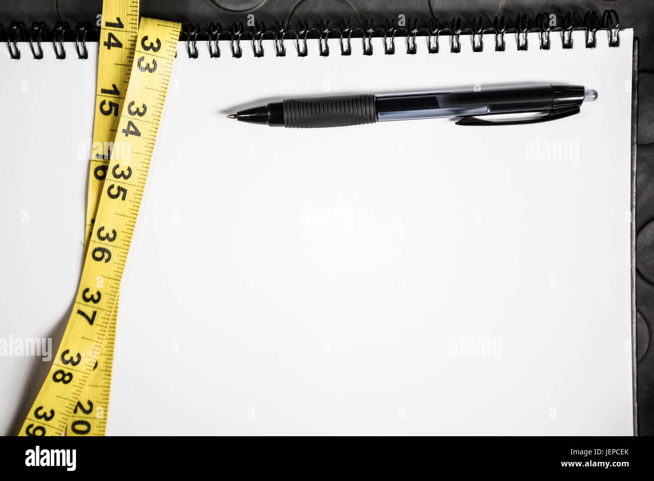 Notepad measuring tape hi-res stock photography and images - Alamy