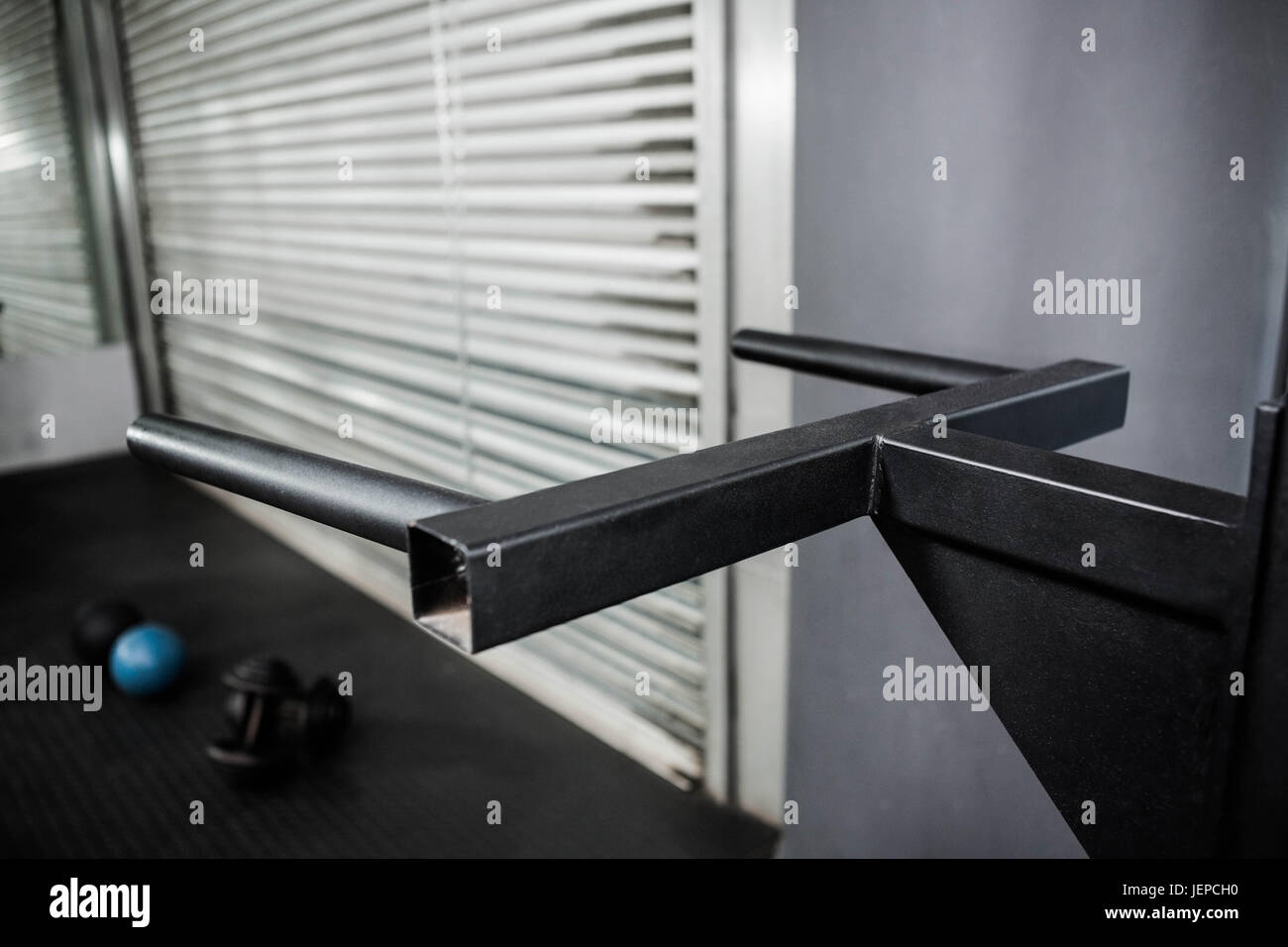 Heavy weights hi-res stock photography and images - Alamy