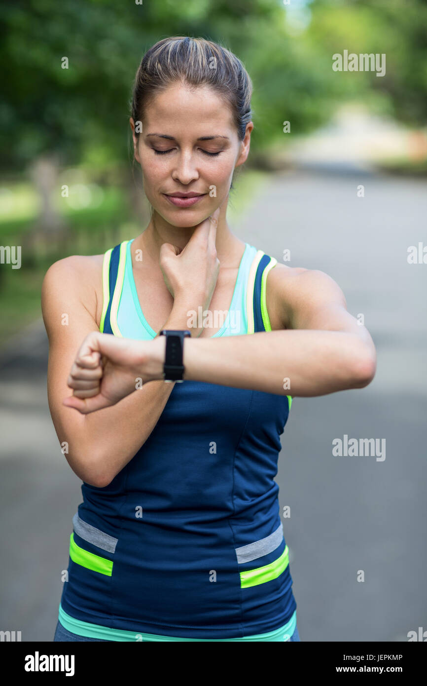 Running to work checking watch hi-res stock photography and images - Alamy