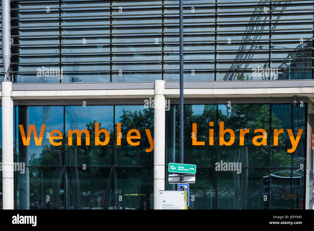Wembley Library Brent Civic Centre High Resolution Stock Photography ...