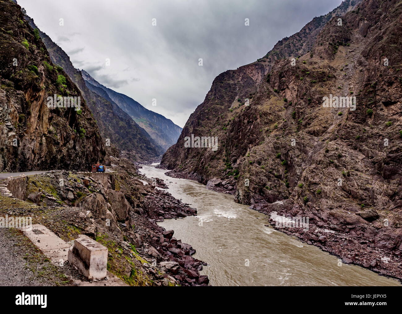 Kunhar river between Naran and Batakundi, Pakistan Stock Photo - Alamy