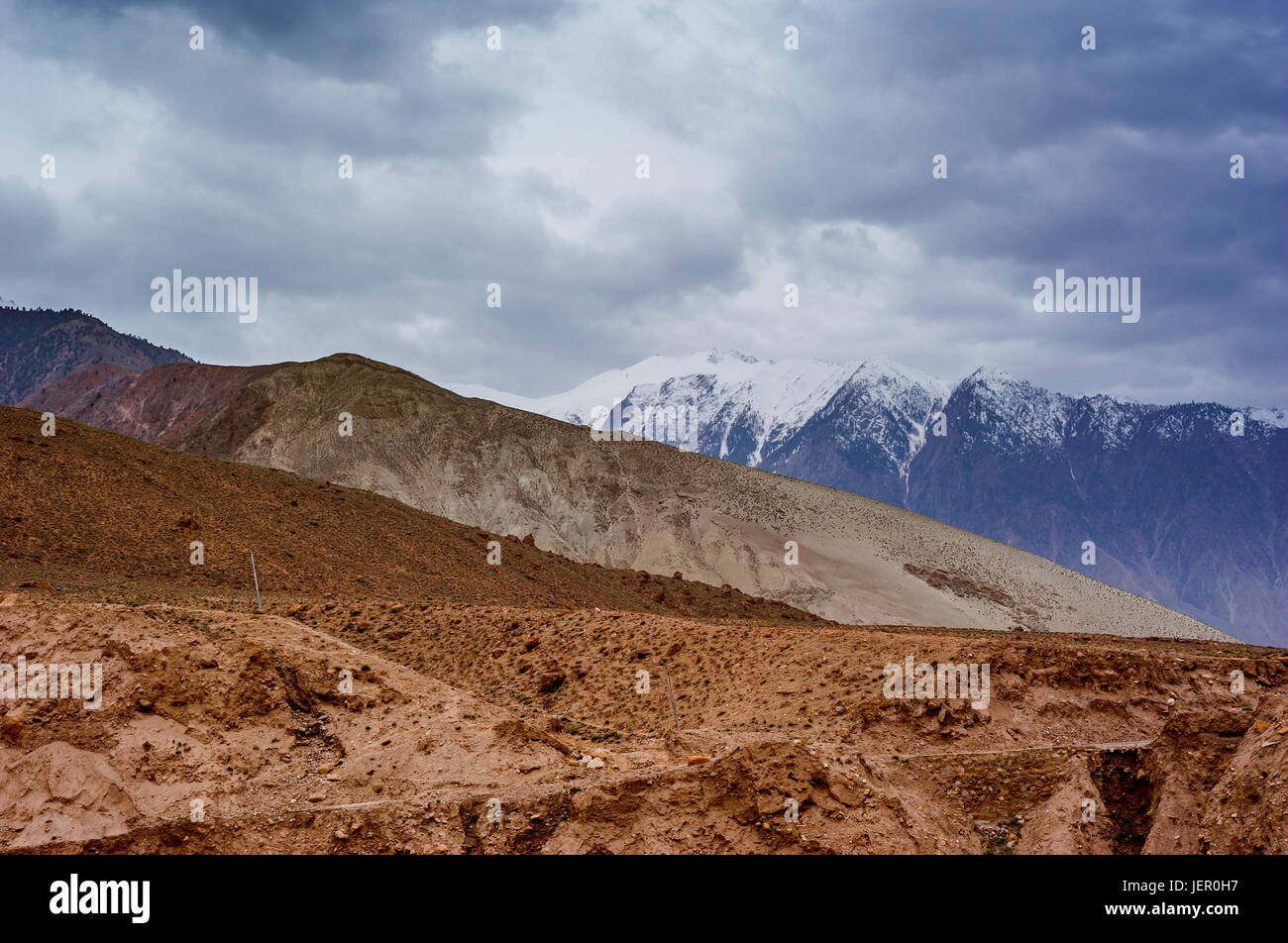 Karakoram mountain range Stock Photo - Alamy