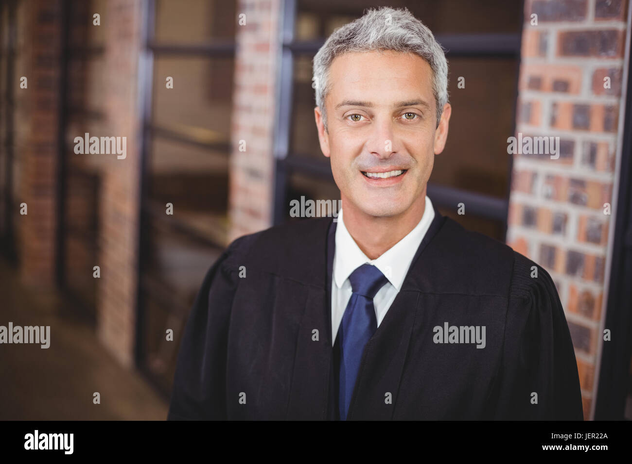 Lawyer male hi-res stock photography and images - Alamy