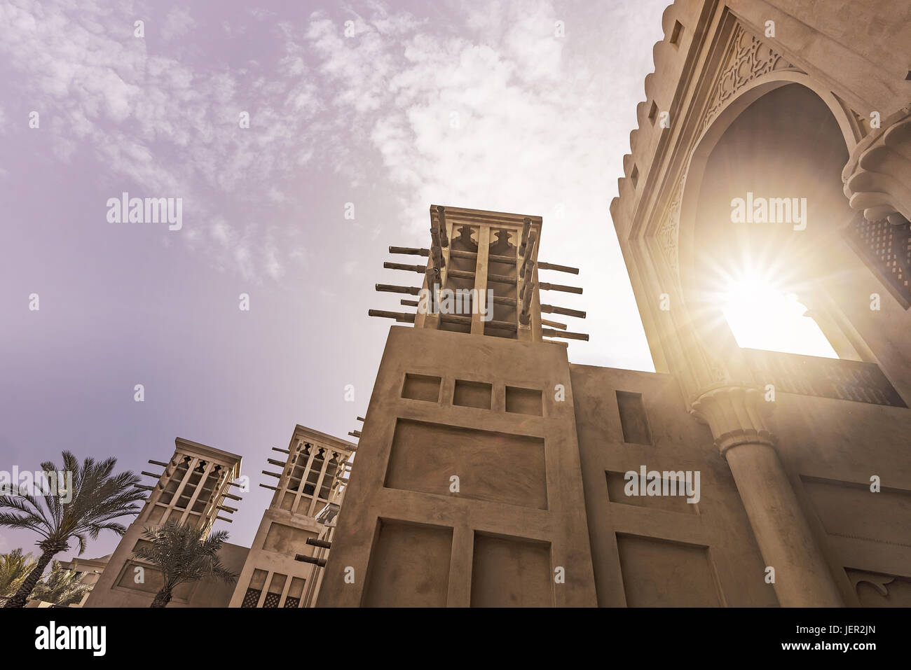 Ancient buildings uae hi-res stock photography and images - Alamy