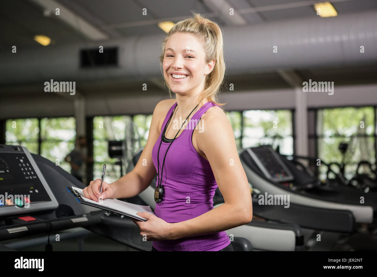 Female gym instructor hi-res stock photography and images - Alamy