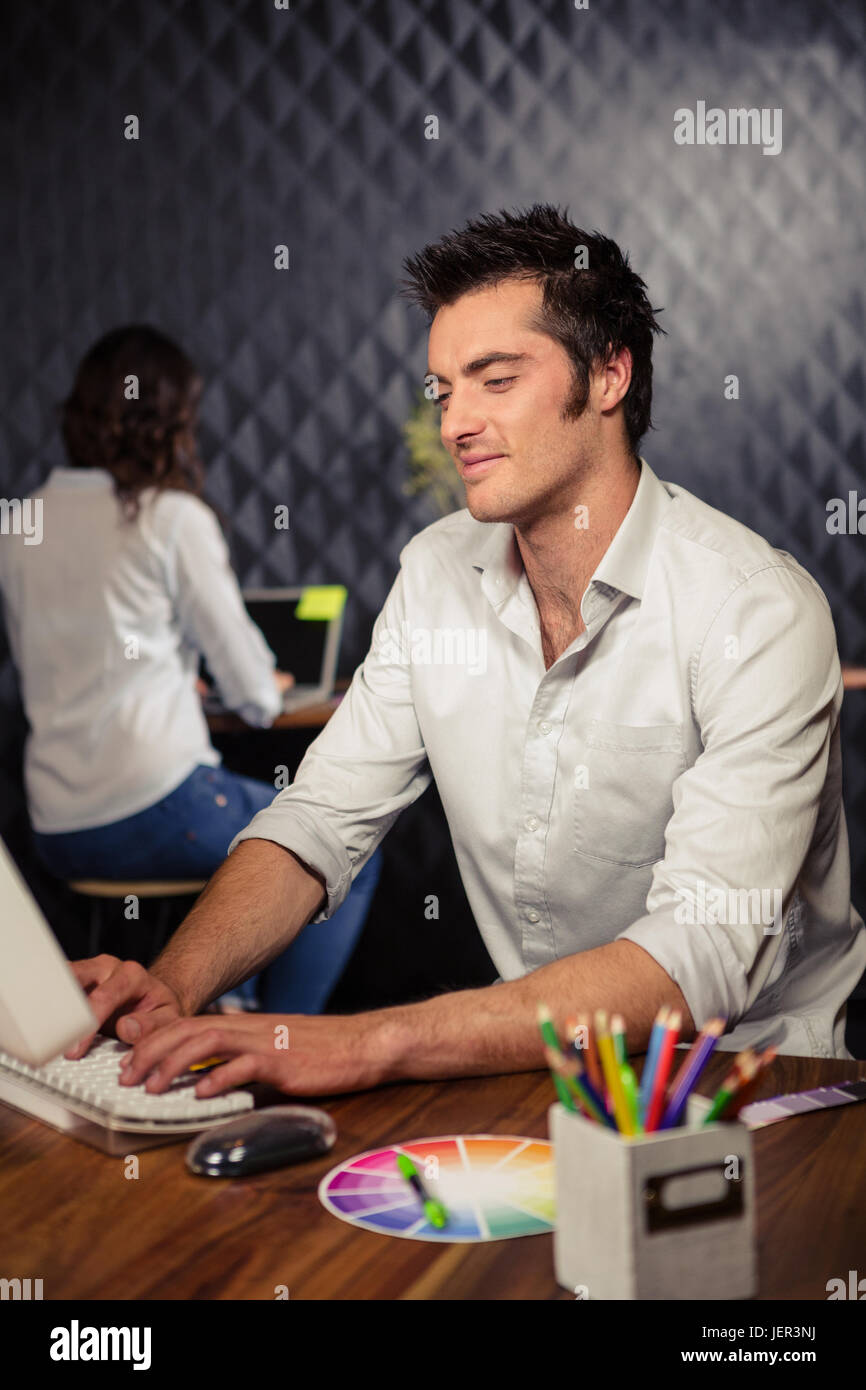 Designing chart computer hi-res stock photography and images - Alamy