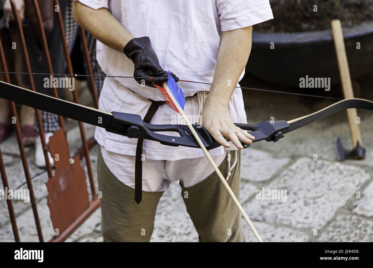 Preparing shoot arrow hi-res stock photography and images - Alamy