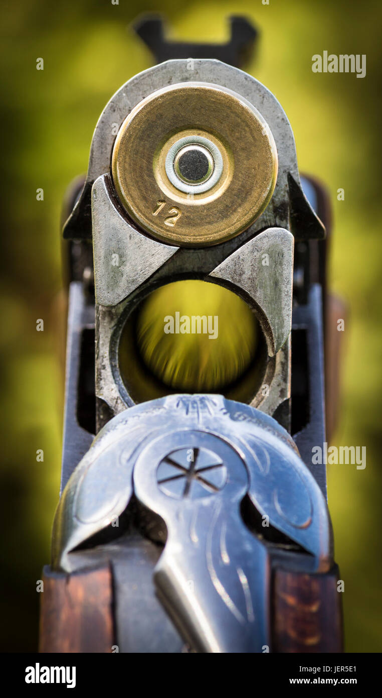 Gun shutter hi-res stock photography and images - Alamy