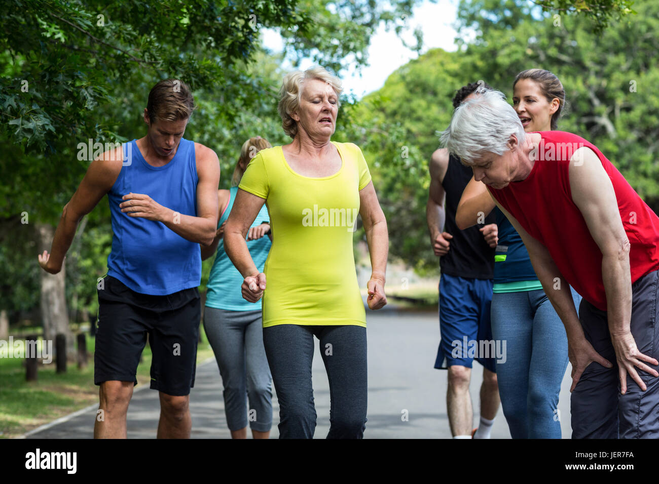 Athletes break hi-res stock photography and images - Alamy