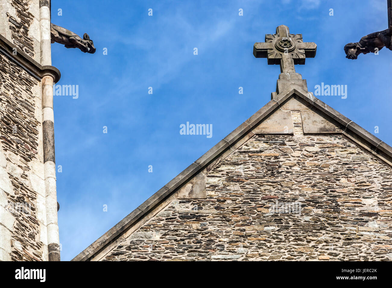 Church building gothic exterior hi-res stock photography and images - Alamy
