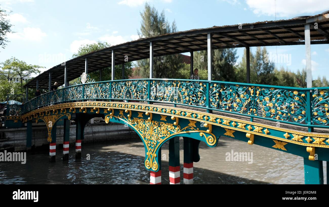 Ornamental canal hi-res stock photography and images - Alamy
