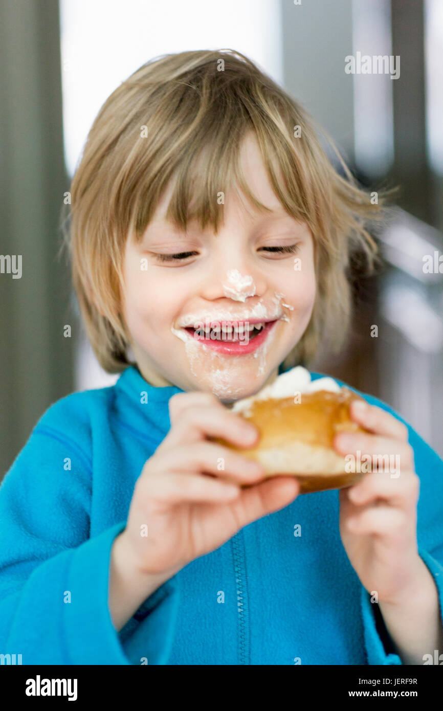 Stockholm cinnamon bun day hi-res stock photography and images - Alamy