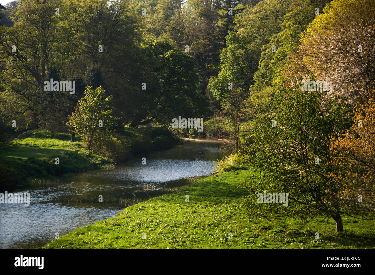 River Aln from the Lion Bridge, Alnwick,Northumberland Stock Photo - Alamy