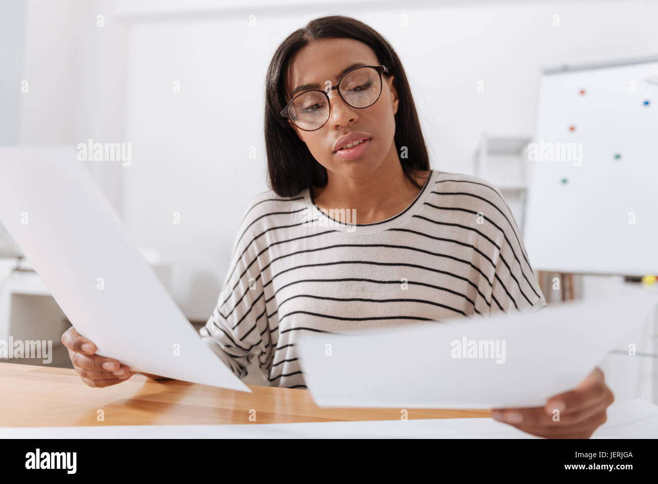 Workplace documents hi-res stock photography and images - Alamy