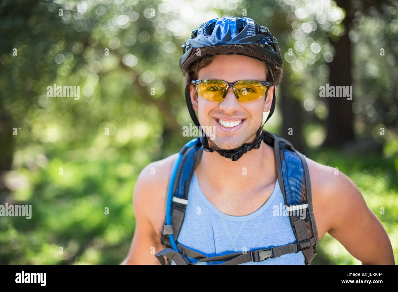 Man wearing helmet with camera hi-res stock photography and images - Alamy