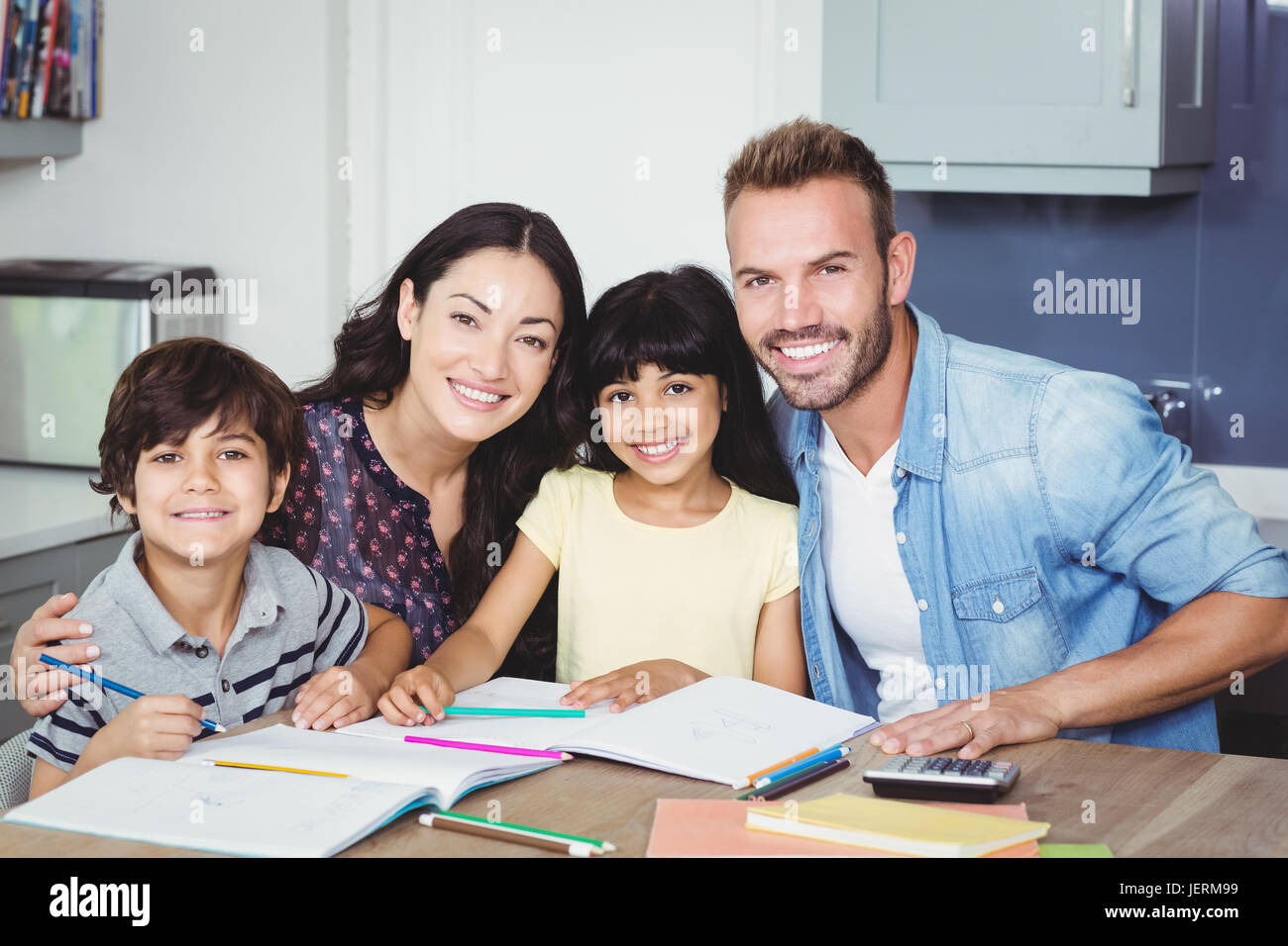 Parents teaching children hi-res stock photography and images - Alamy