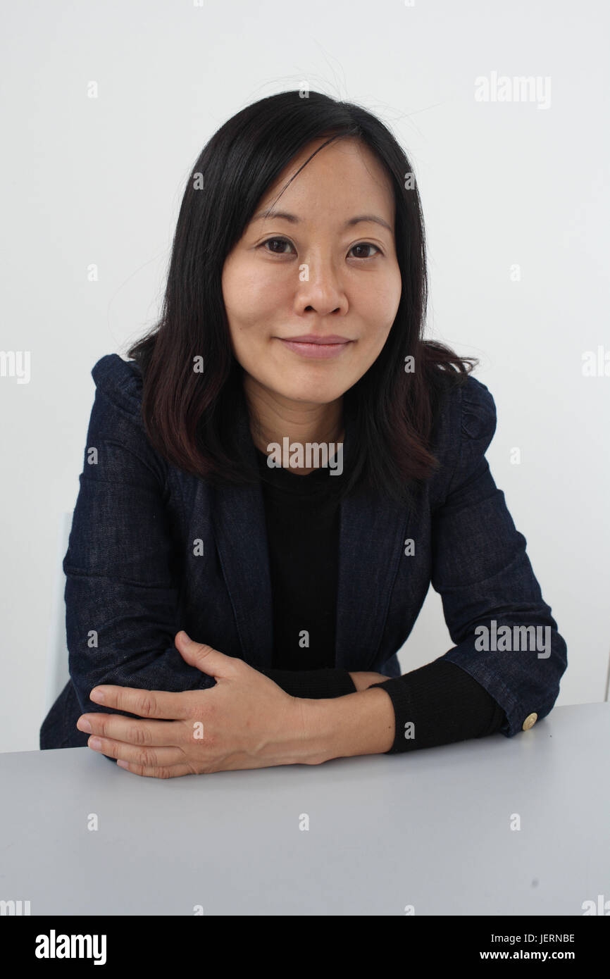 Krys lee hi-res stock photography and images - Alamy