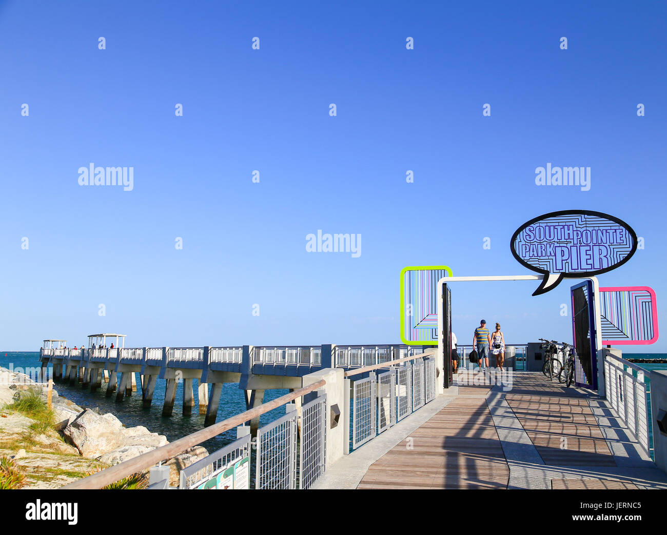 South pointe park pier hi-res stock photography and images - Alamy