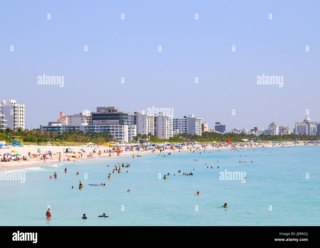 People fun sun hi-res stock photography and images - Alamy