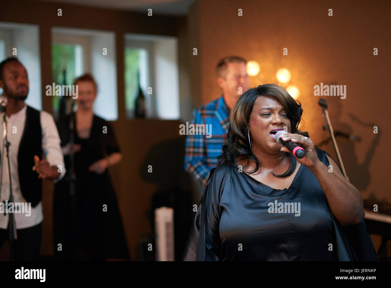 Green project hi-res stock photography and images - Alamy