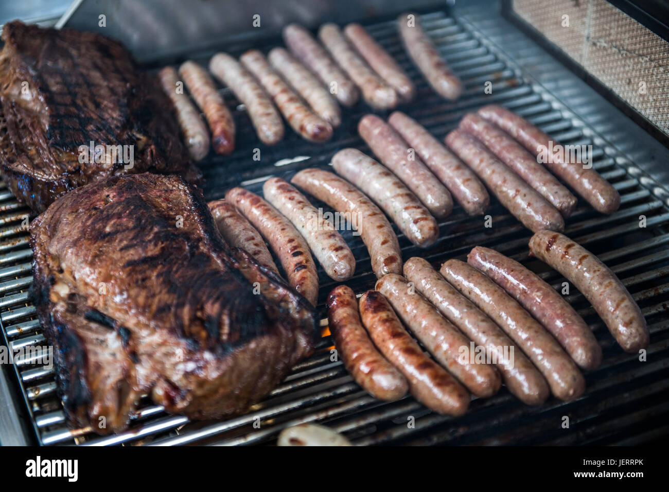 Preparing a barbecue for a dinner party Stock Photo - Alamy