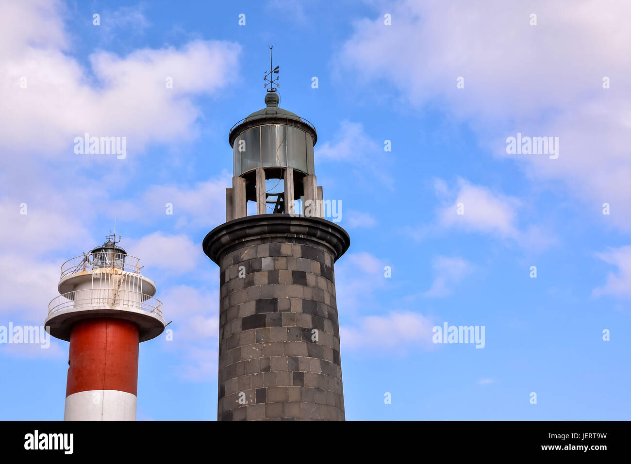Classic white lighthouse tower hi-res stock photography and images - Alamy