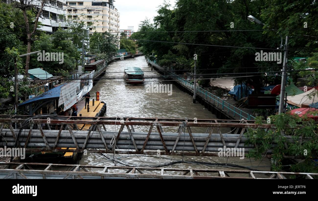 Rama v bridge hi-res stock photography and images - Alamy
